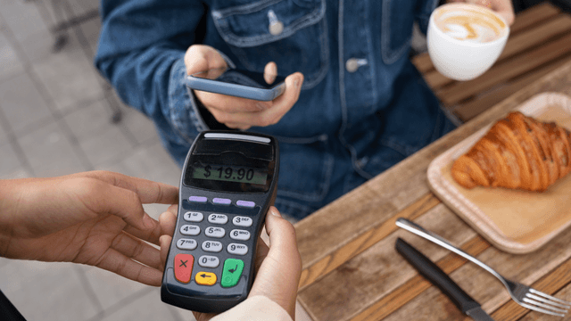 How To Choose The Best Mobile POS System For Your Restaurant?